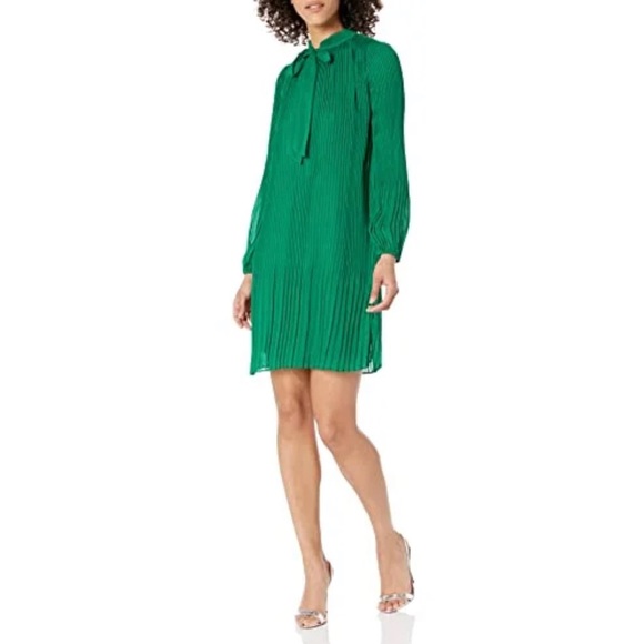 Dkny | Dresses | Dkny Green Long Sleeve Dress Size 8 | Poshmark